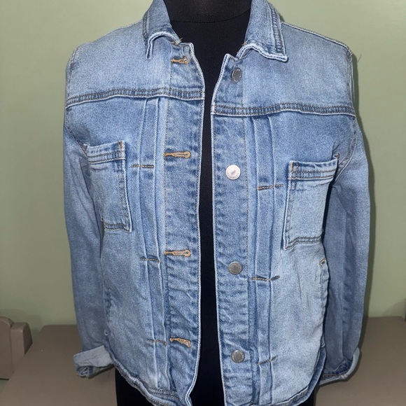 Universal Thread | Jackets & Coats | Universal Thread Light Blue Denim ...